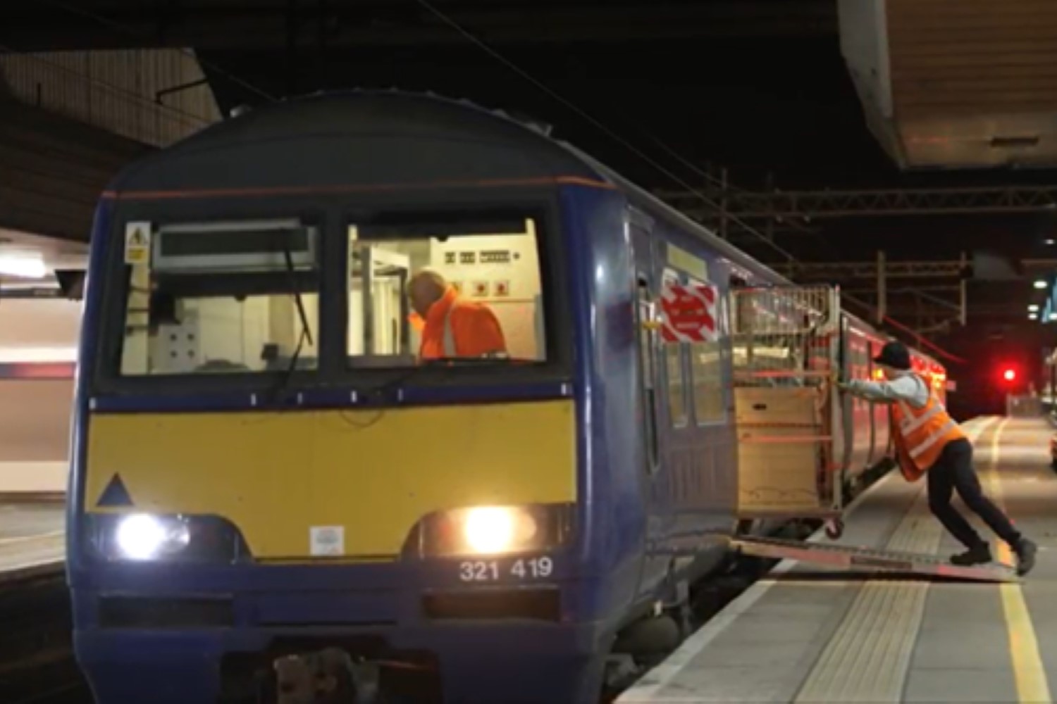 Electric rail freight solution to tackle parcel distribution – UKRI