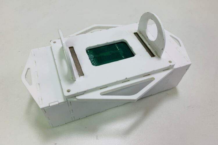 ‘Lab on a chip’ device detects viruses within three minutes – UKRI