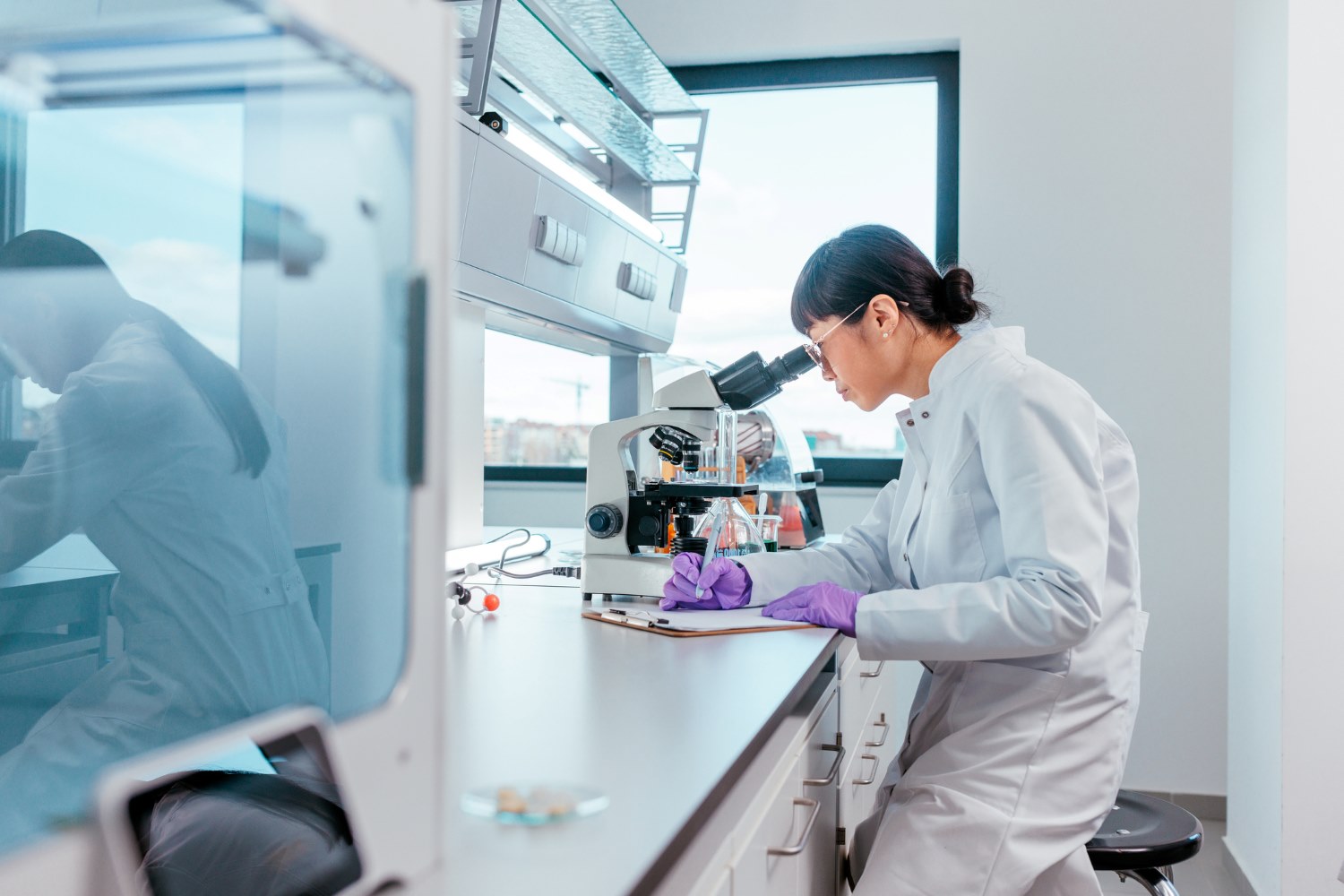 MRC launches two £50m centres for cutting-edge gene therapies – UKRI